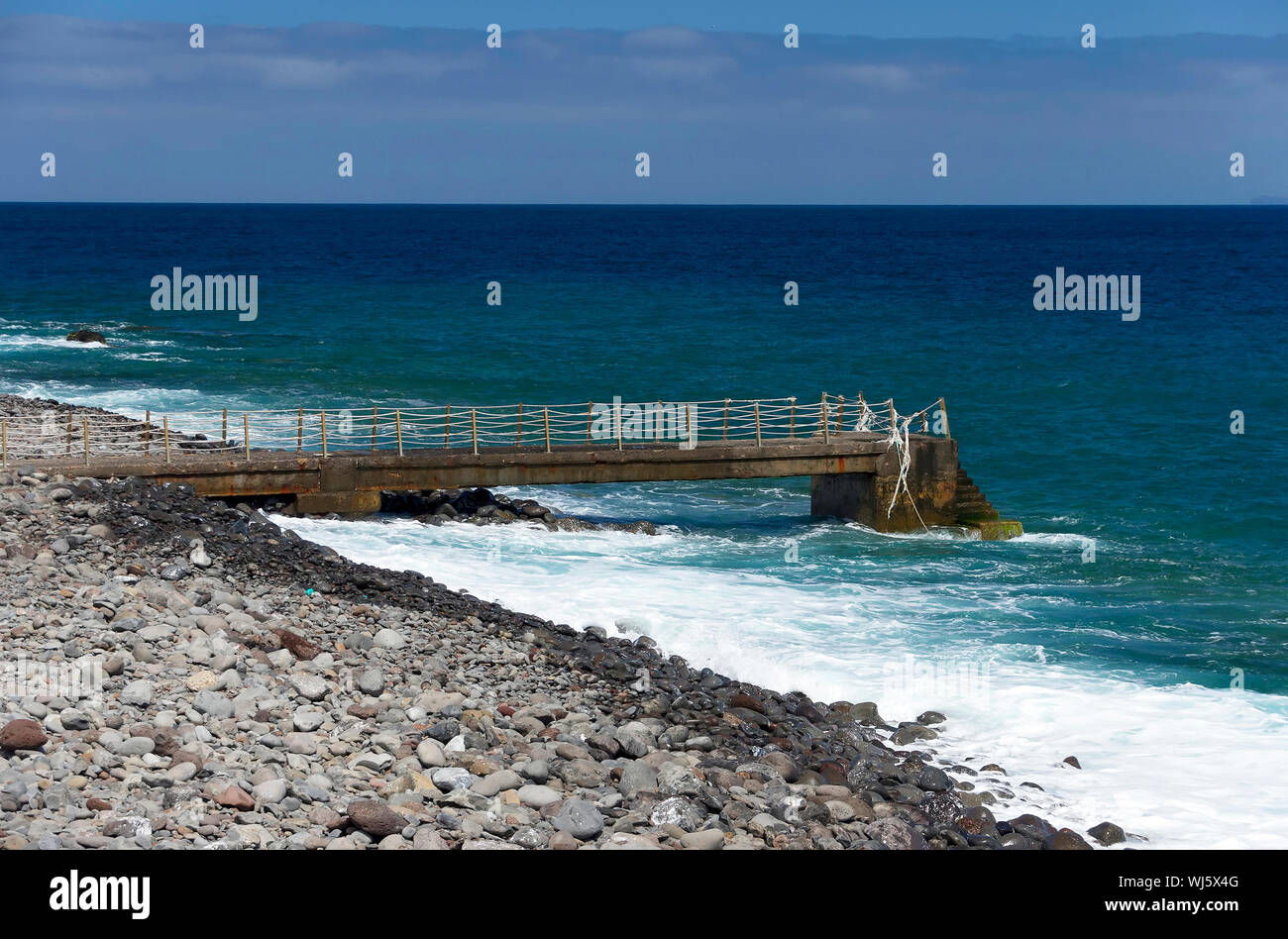Jetty sea side hi-res stock photography and images - Alamy