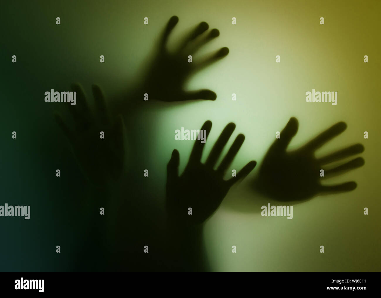 Hands touching silhouette hi-res stock photography and images - Alamy
