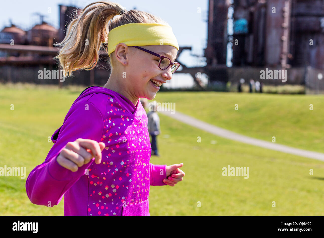 Cheerful park hi-res stock photography and images - Alamy