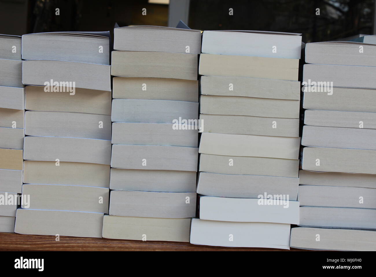 Paperbook book hi-res stock photography and images - Alamy