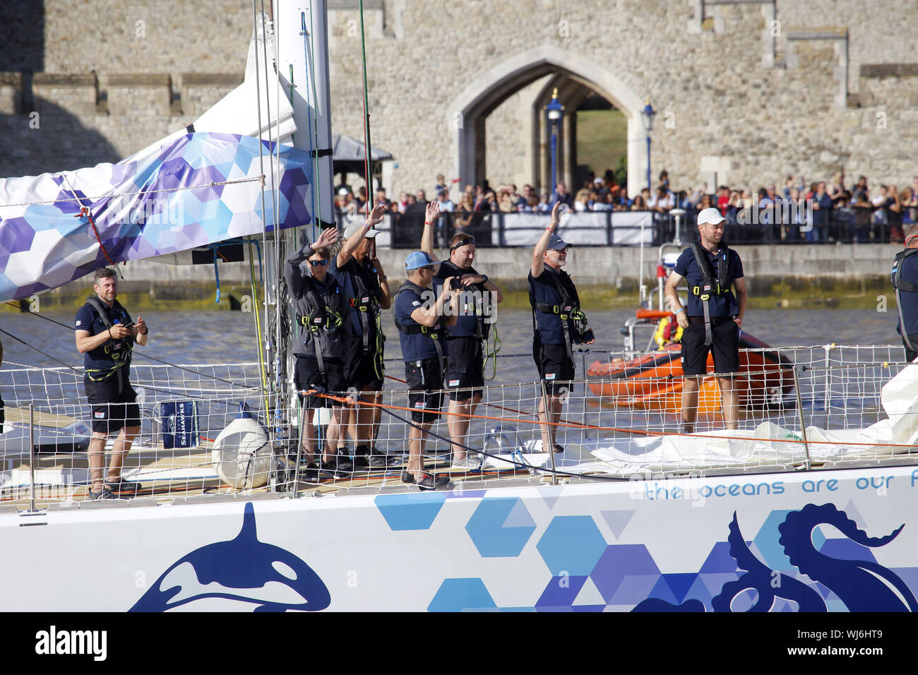 Clipper Round The World Race 2019-2020. Crew of Yacht Seattle on the ...