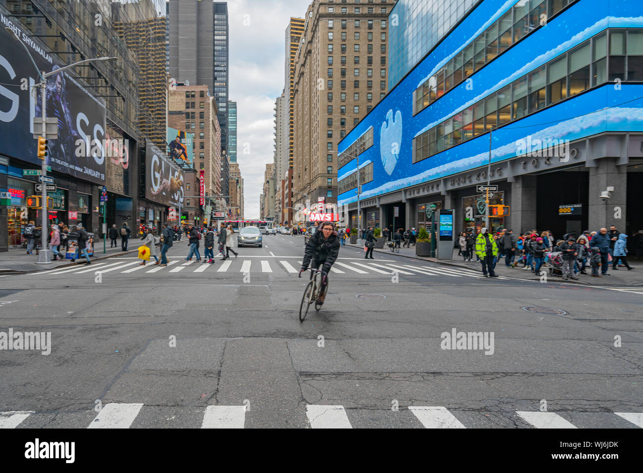 West 49th street hi-res stock photography and images - Alamy