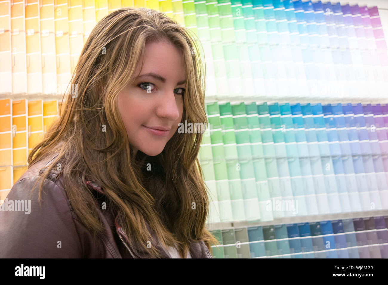 Looking color swatches hi-res stock photography and images - Alamy