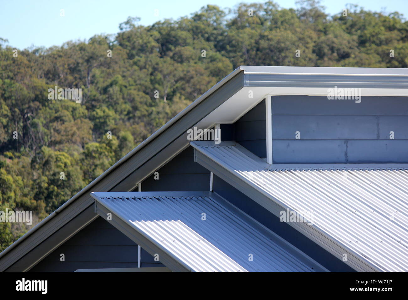 Modern Contemporary Style Architecture Roof Detail Stock Photo - Alamy