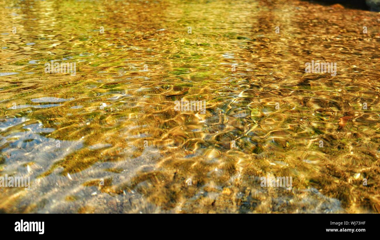 Refracted light hi-res stock photography and images - Alamy