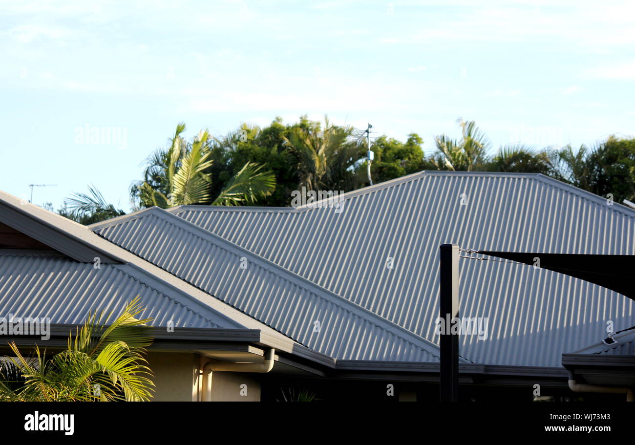 Modern Contemporary Style Architecture Roof Detail Stock Photo - Alamy