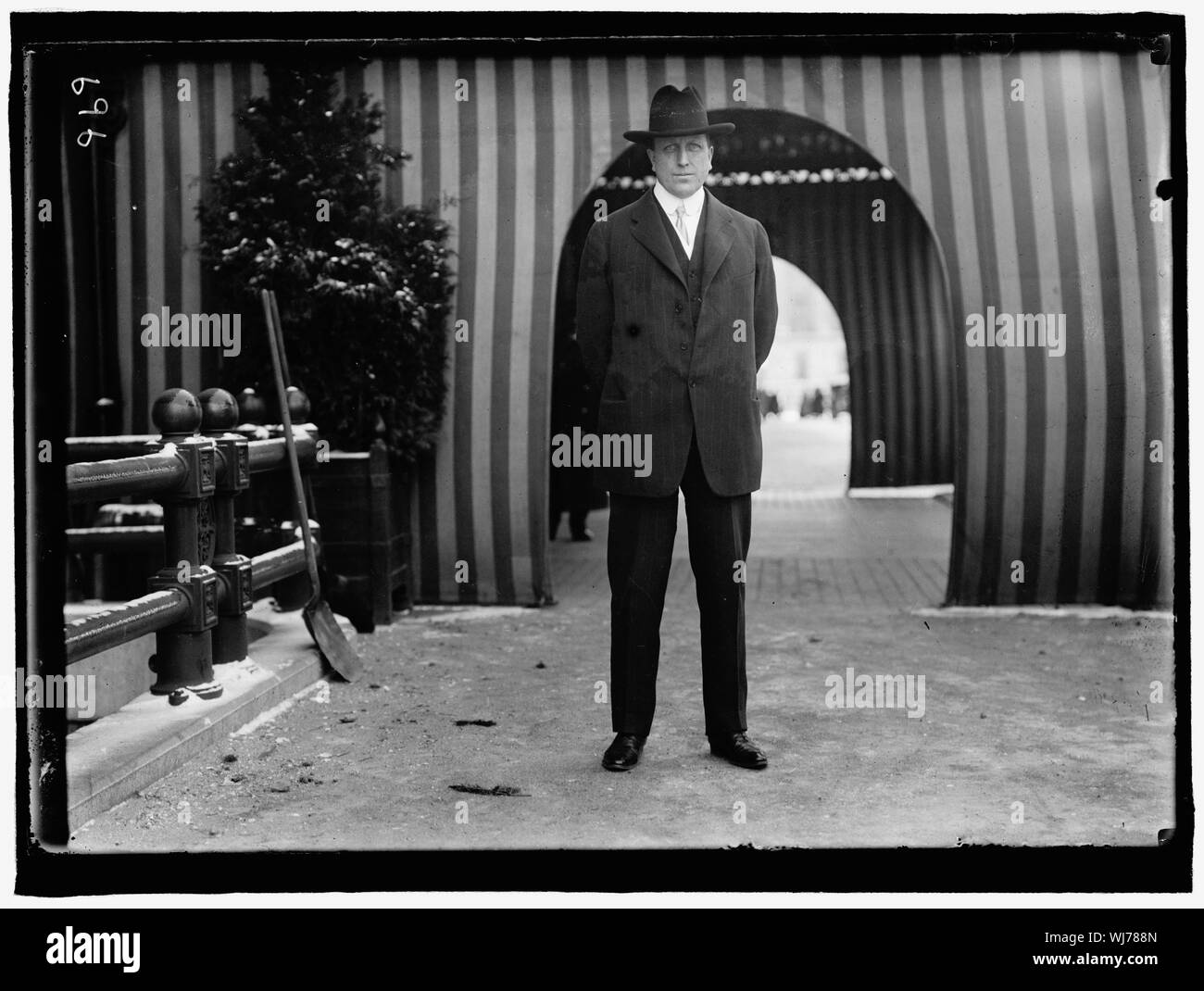 William willard hi-res stock photography and images - Alamy