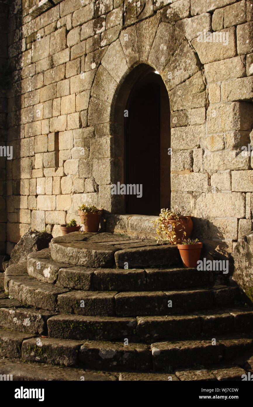 Steps old building castle hi-res stock photography and images - Alamy