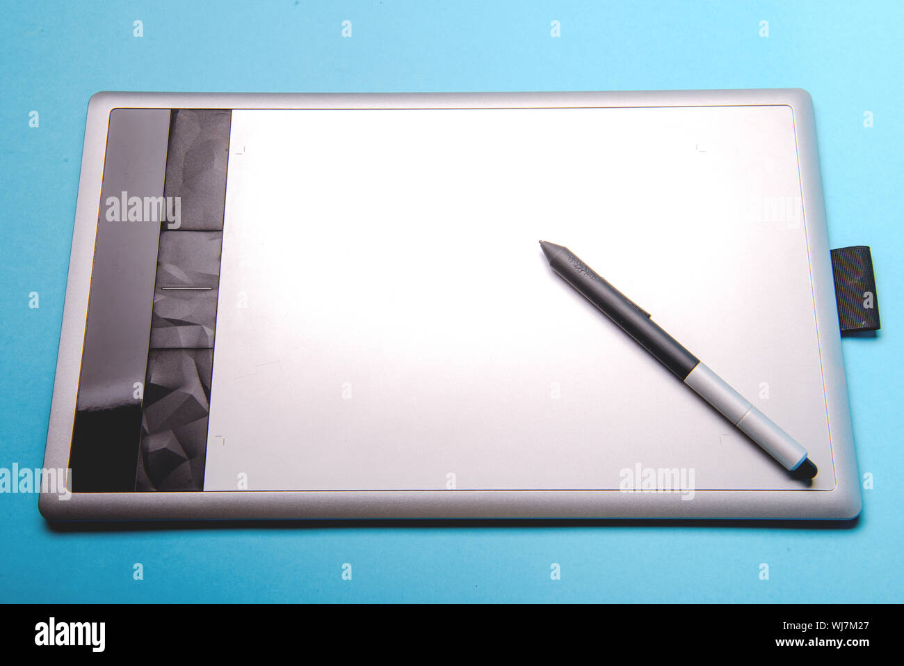 Graphic tablet with pen for illustrators and designers Stock Photo - Alamy