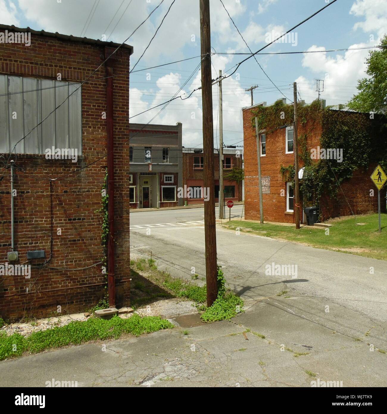 Telephone road hi-res stock photography and images - Alamy