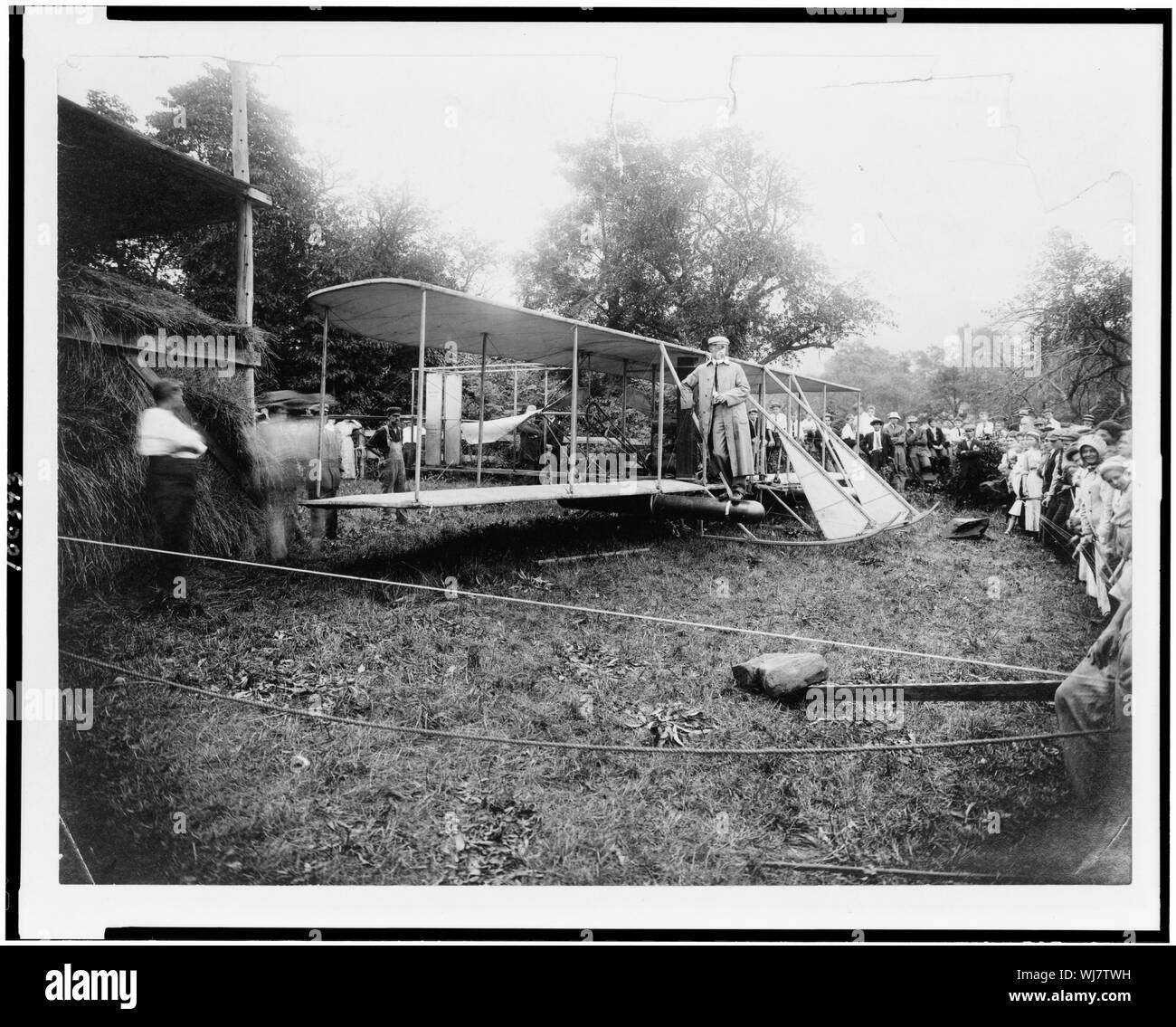 Atwood black and white hi-res stock photography and images - Alamy