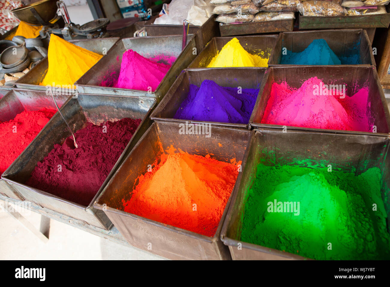 India, Karnataka, Hassan, Display of paint powder in the bazaar at ...
