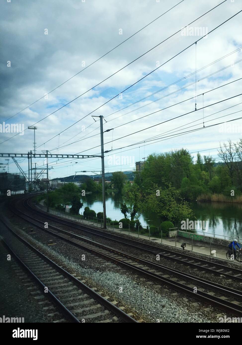 River tracks hi-res stock photography and images - Alamy
