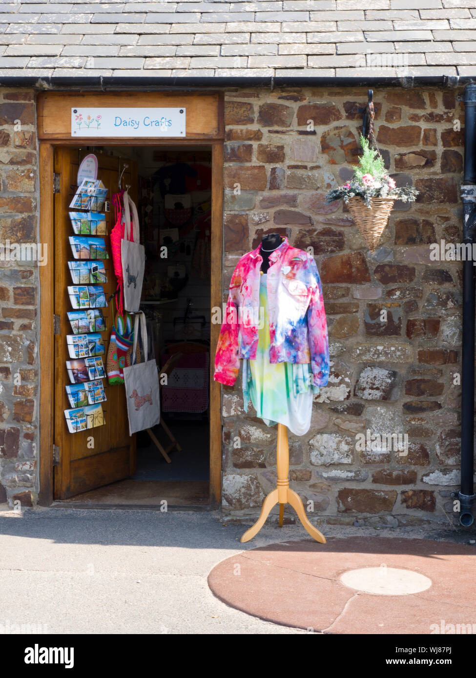 Uk craft crafts hi-res stock photography and images - Alamy