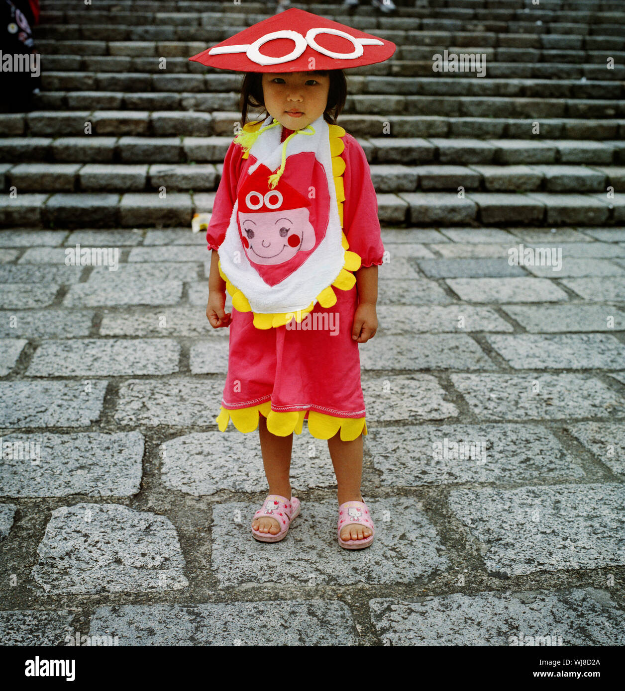 A Fan of the Japanese Girl Group Morning Masume. The 15 member group ...