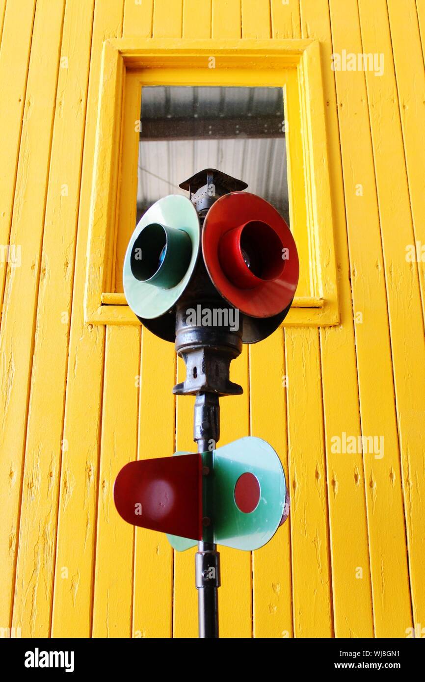 Stoplight hi-res stock photography and images - Alamy