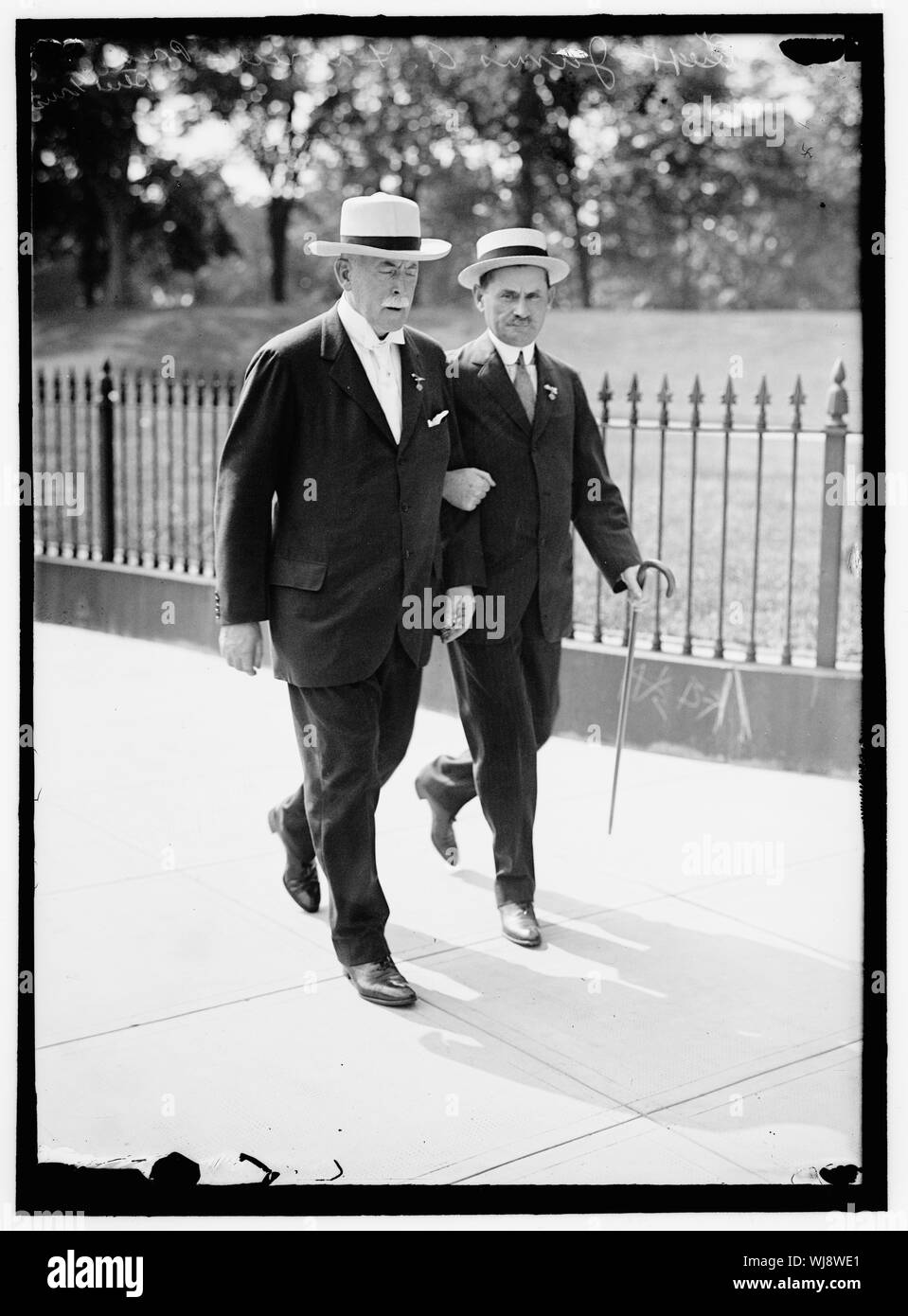 Portrait of edward james Black and White Stock Photos & Images - Alamy