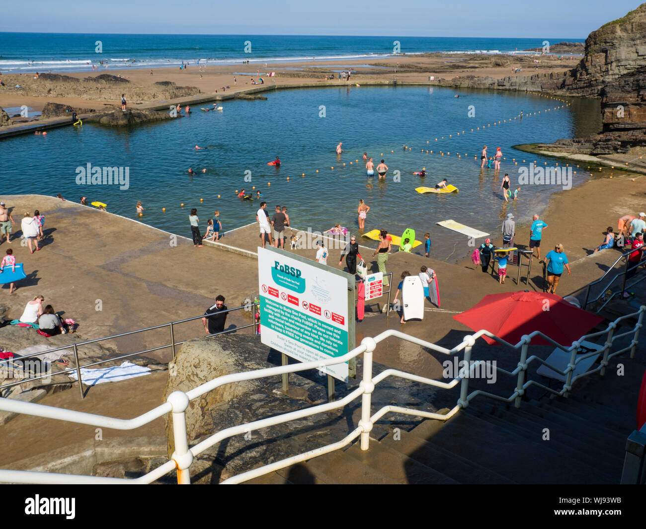 Bude seapool, Cornwall, UK Stock Photo - Alamy