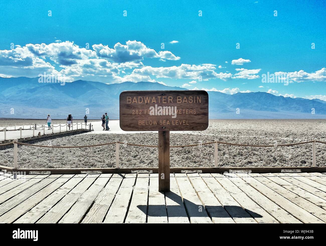 Death valley sign hi-res stock photography and images - Alamy
