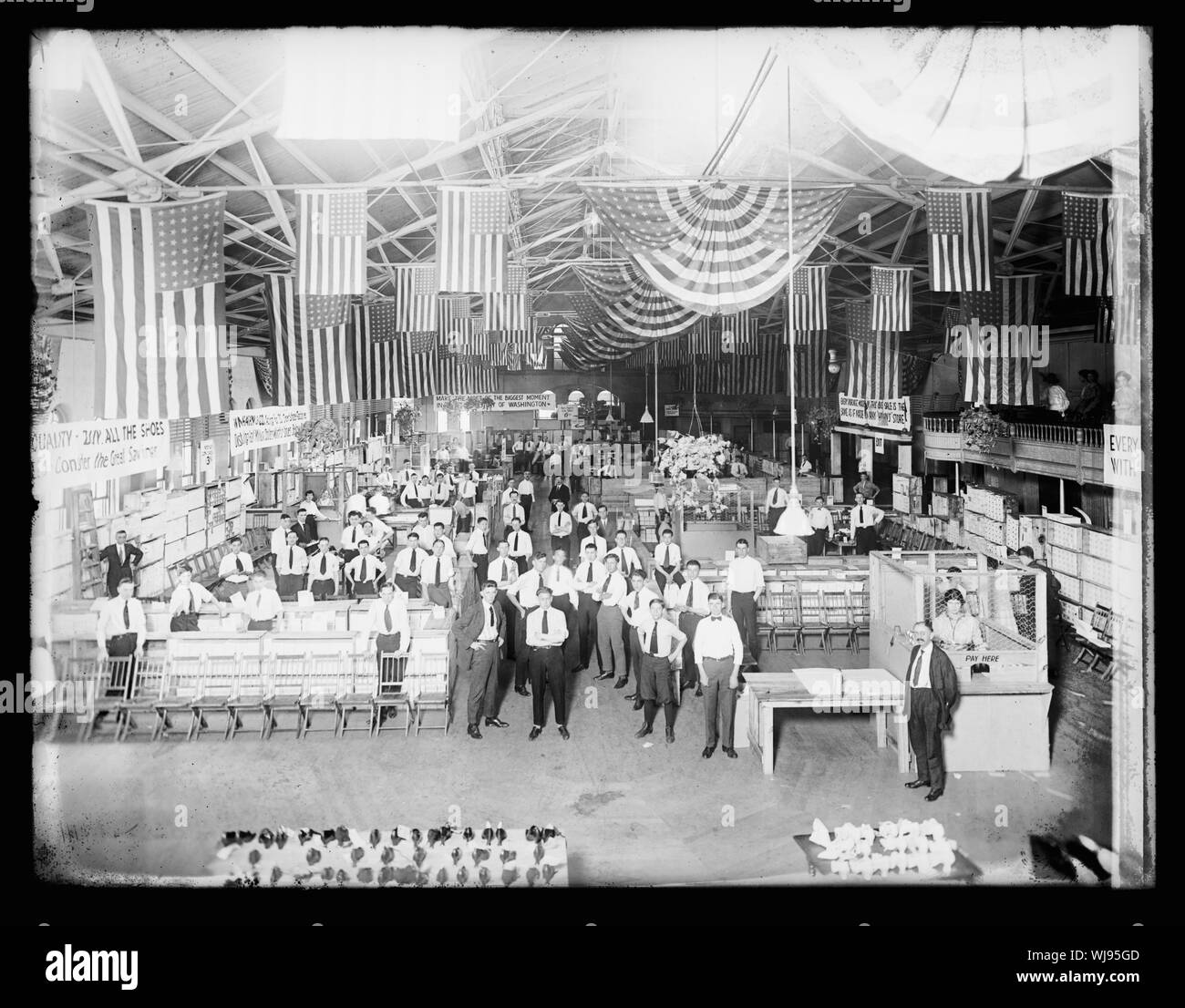 Arena space Black and White Stock Photos & Images - Alamy