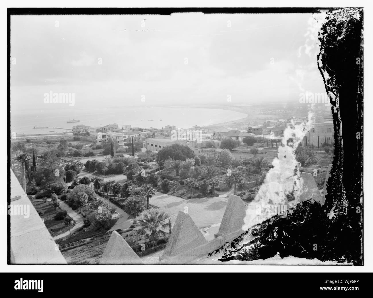 Coastline development Cut Out Stock Images & Pictures - Alamy