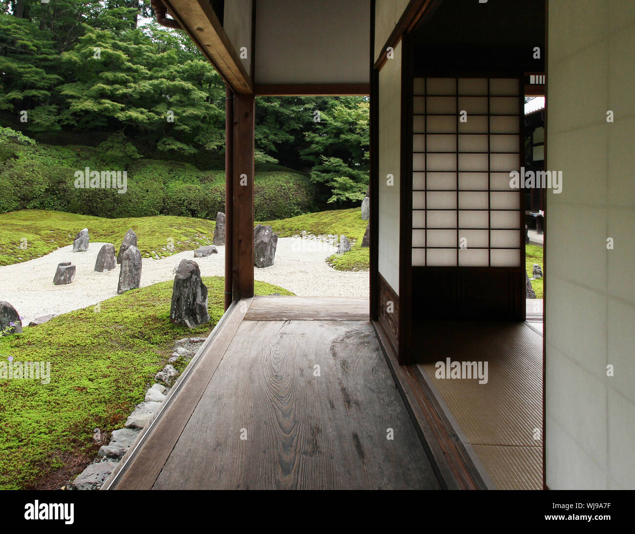 Zen garden of Komyo-in temple in Kyoto, Japan Stock Photo - Alamy