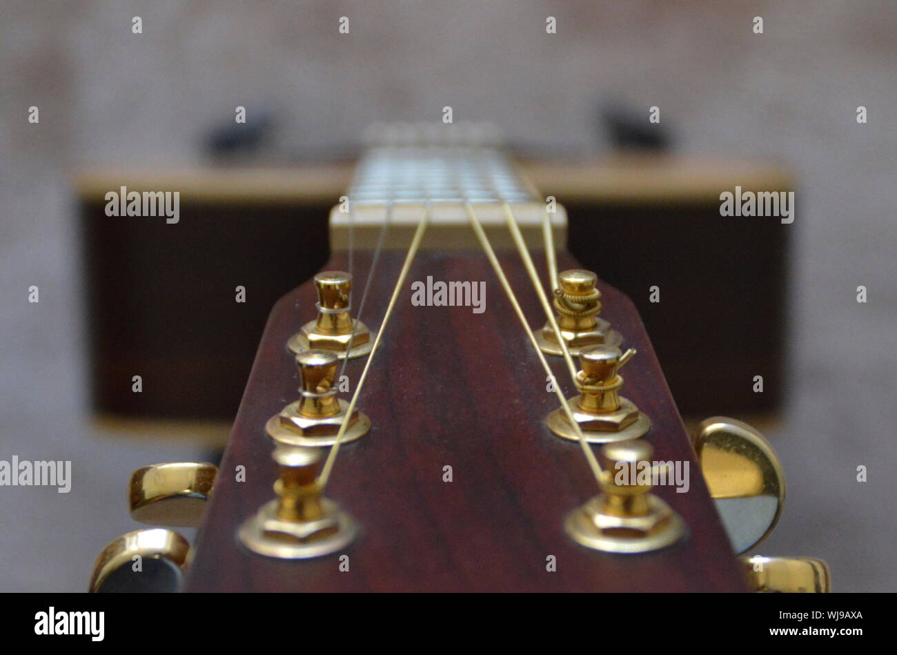 Guitar peg hi-res stock photography and images - Alamy