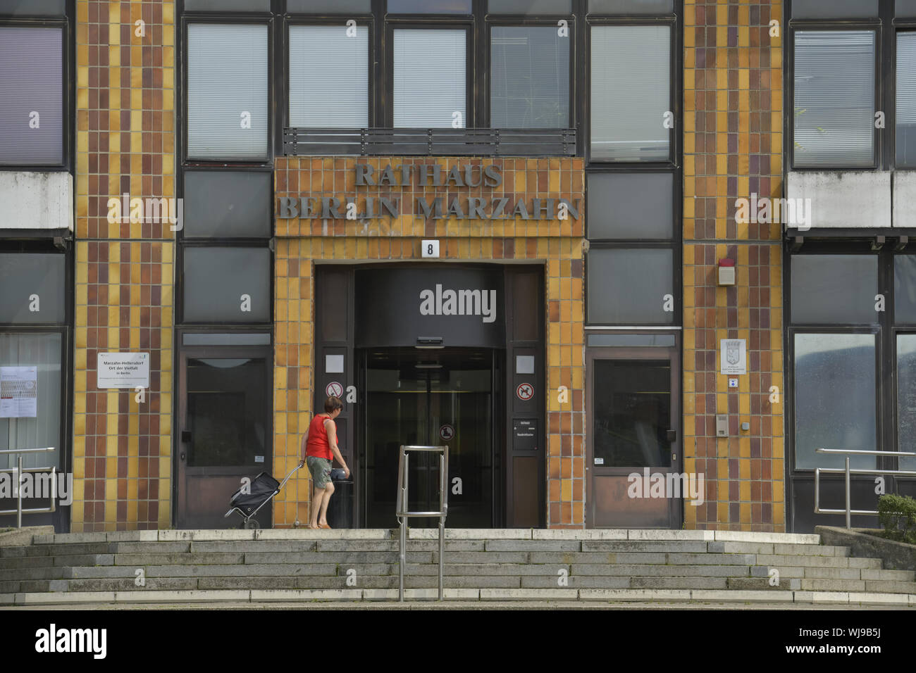 Weigel Hall High Resolution Stock Photography and Images - Alamy