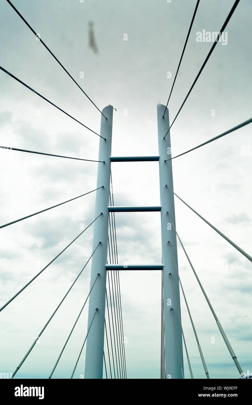Bridge cables bridge man made structure hi-res stock photography and ...