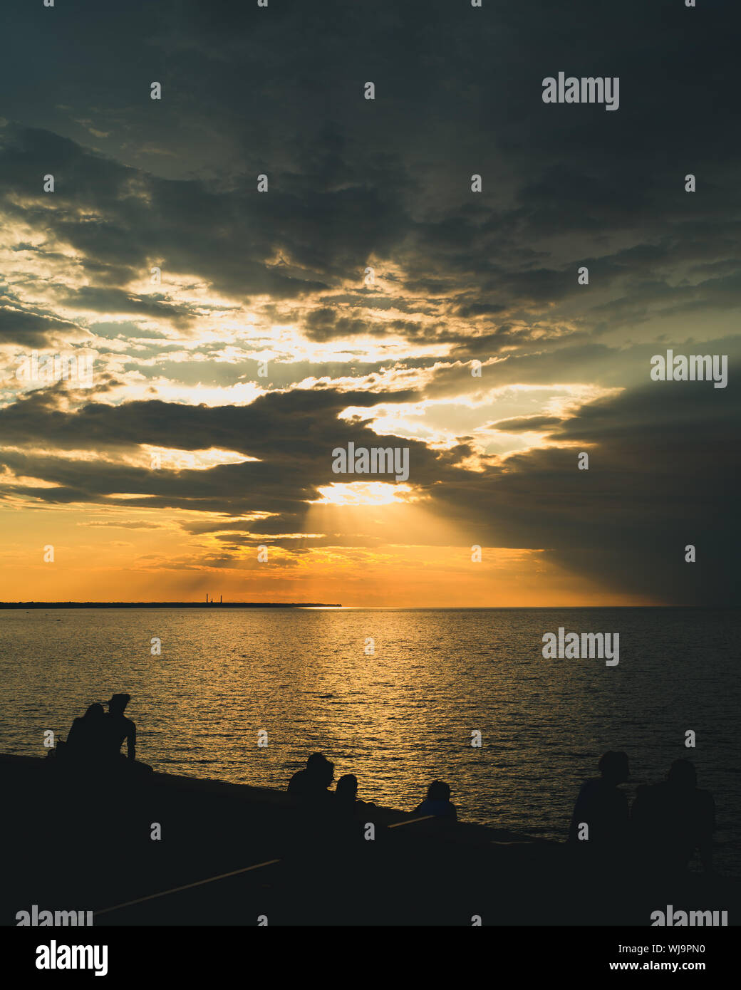 Sunset on Lake Erie Stock Photo - Alamy