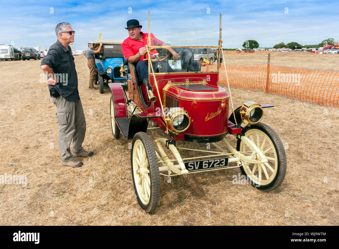 A 1909 Stanley steamer motor car at the 2018 Low Ham Steam Rally ...