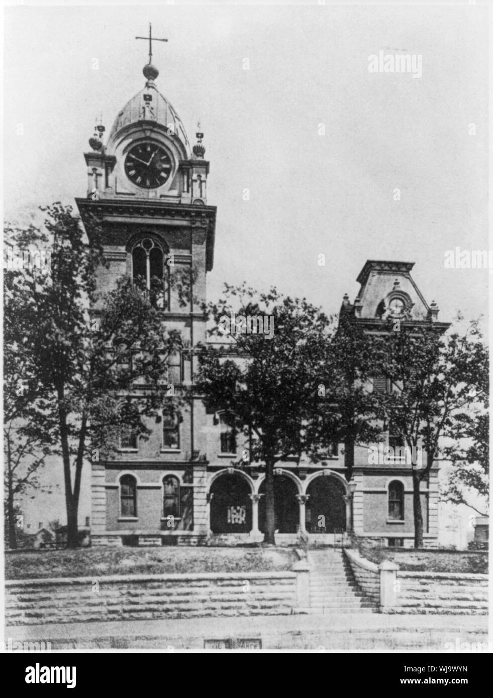 Hamilton county courthouse hi-res stock photography and images - Alamy