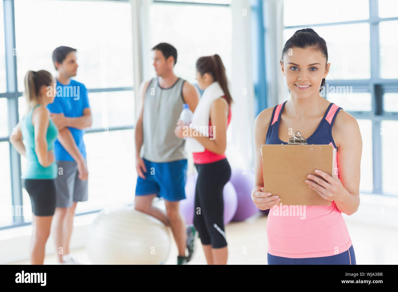 Instructor speaking to class hi-res stock photography and images - Alamy