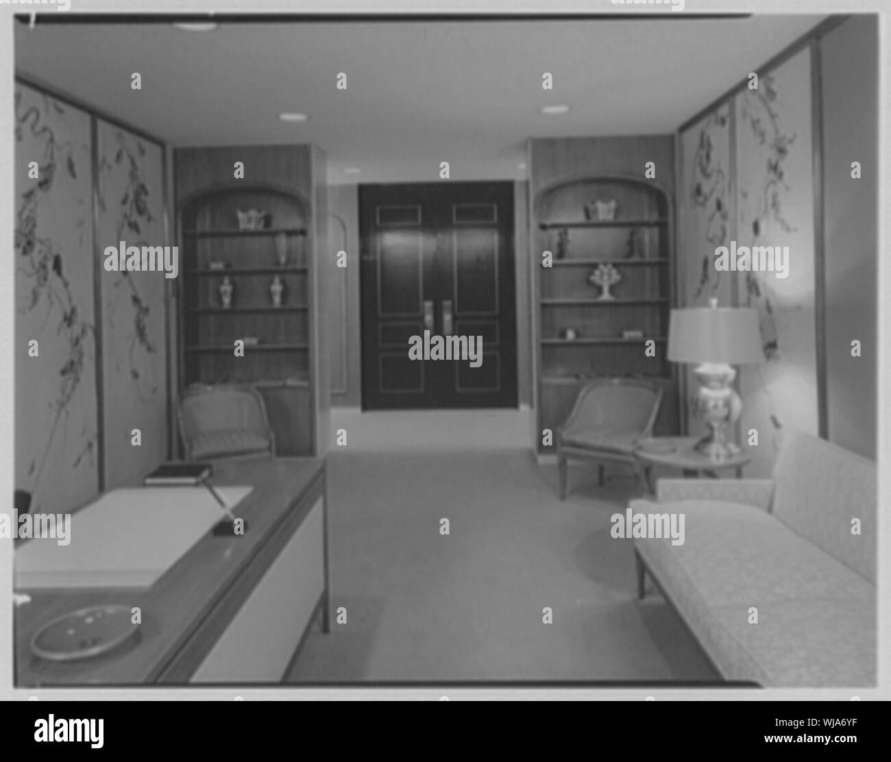 Hanes clothing hi-res stock photography and images - Alamy