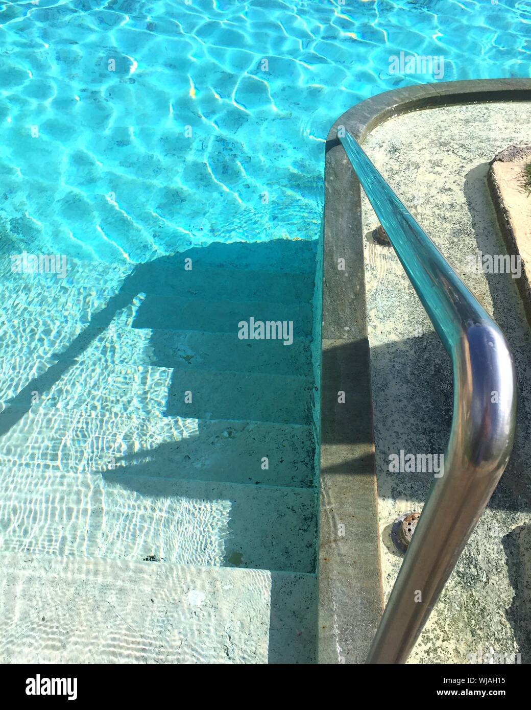 Steps swimming pool hi-res stock photography and images - Alamy