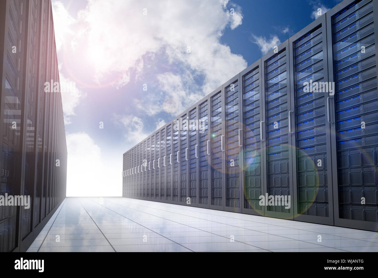 Server hall hi-res stock photography and images - Alamy