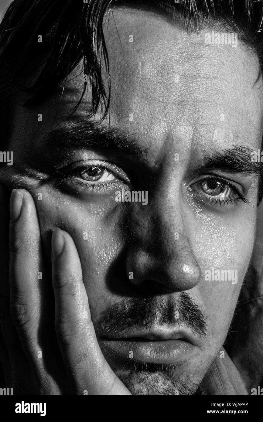 Portrait sad man hi-res stock photography and images - Alamy