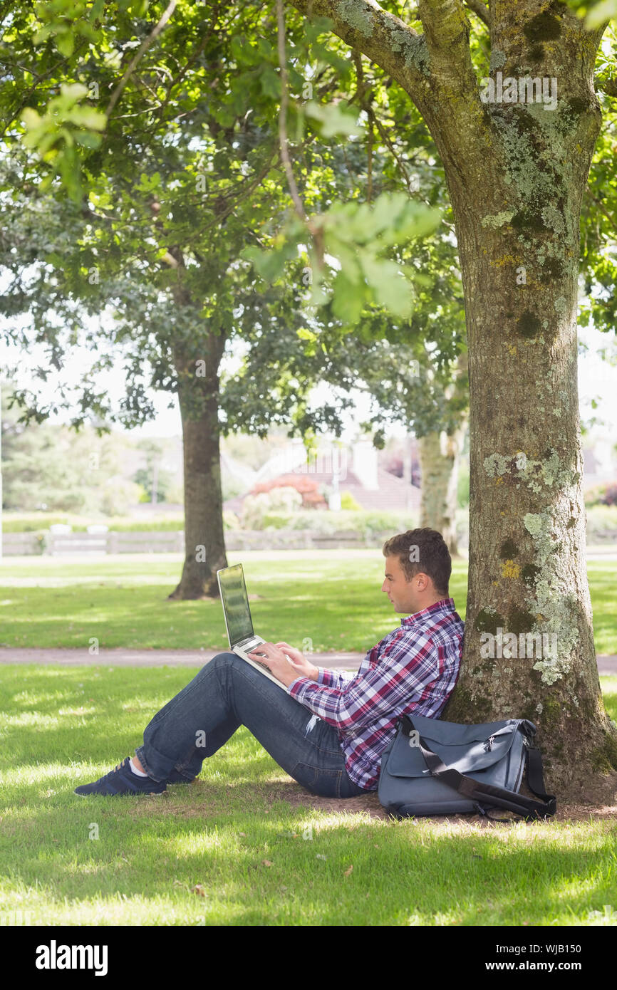 Man outside university campus hi-res stock photography and images - Alamy