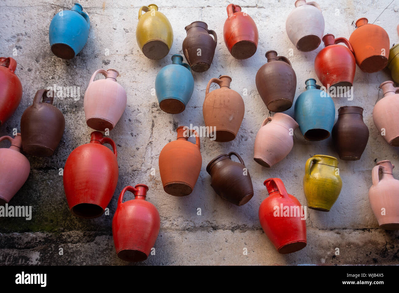 Wall of Colorful Pottery Jars in Istanbul, Turkey Stock Photo - Alamy