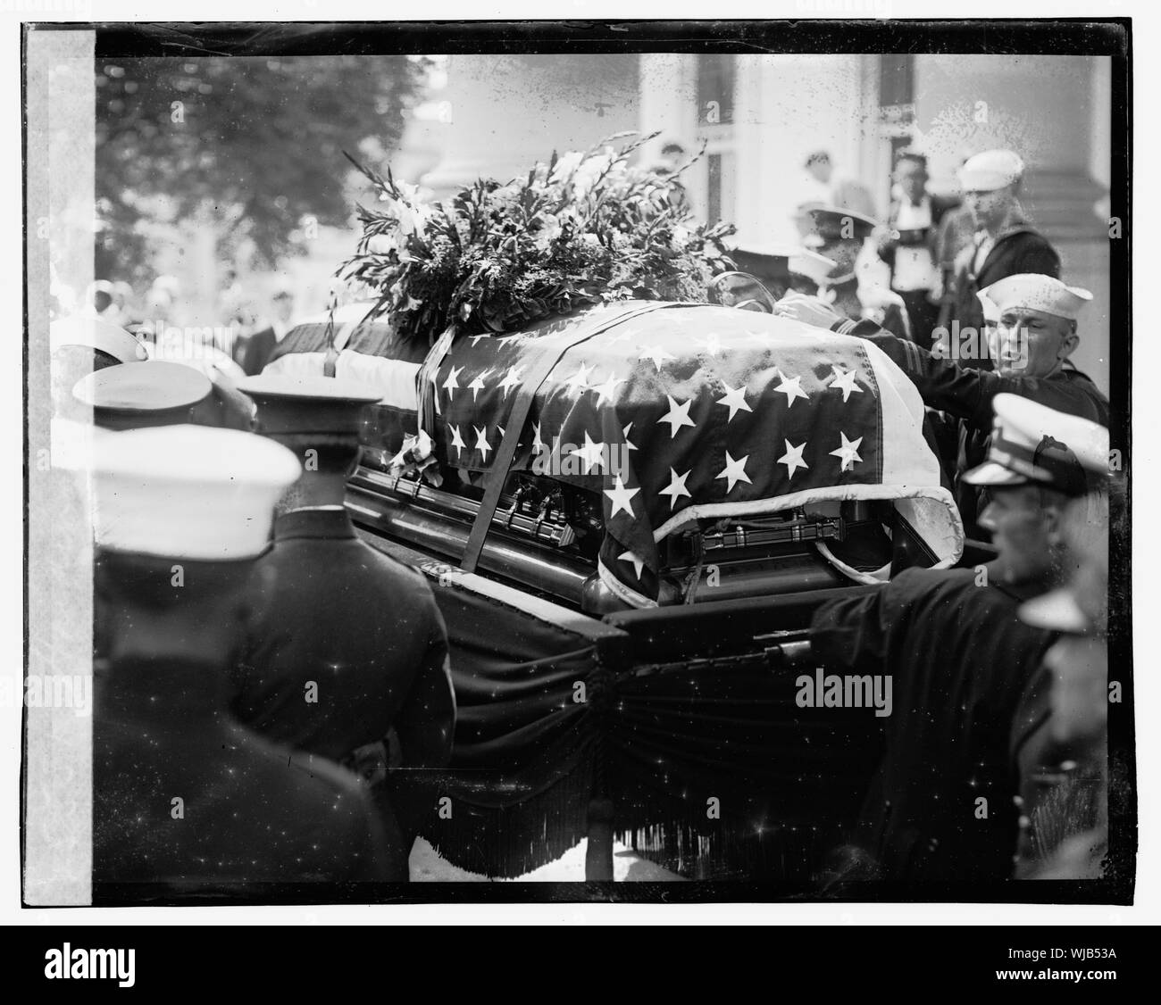 1920s funeral hi-res stock photography and images - Alamy