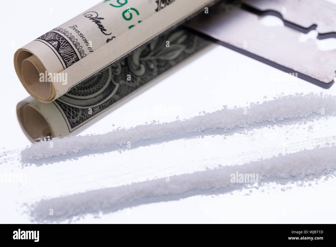 Cocaine On Banknotes High Resolution Stock Photography and Images - Alamy