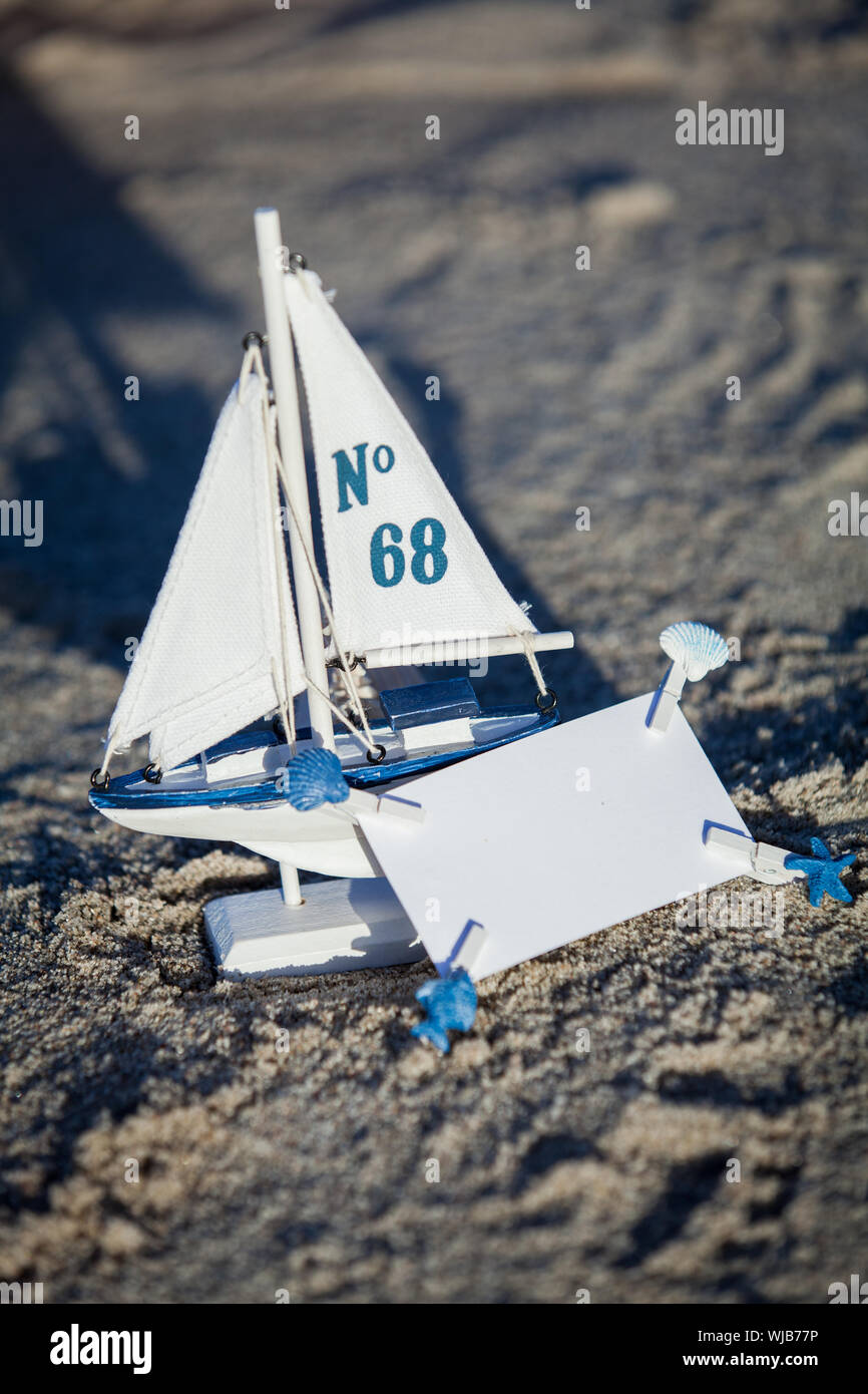 Seashell boat hi-res stock photography and images - Alamy