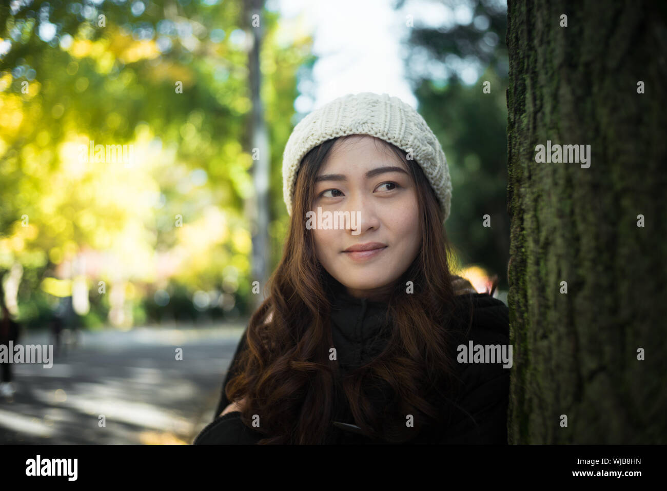 Human looking tree trunk hi-res stock photography and images - Alamy