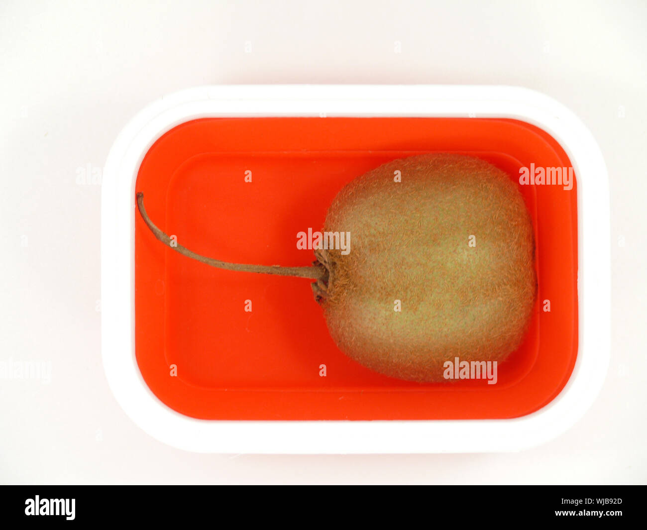 Kiwi In Container High Resolution Stock Photography and Images - Alamy