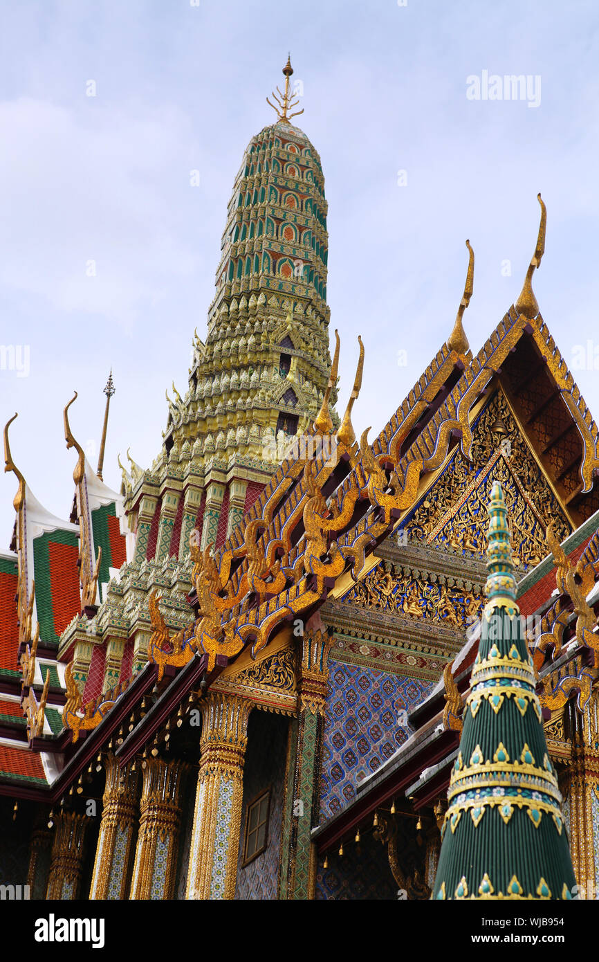 closeup the beautiful Buddhist temple gable, Thailand Stock Photo - Alamy