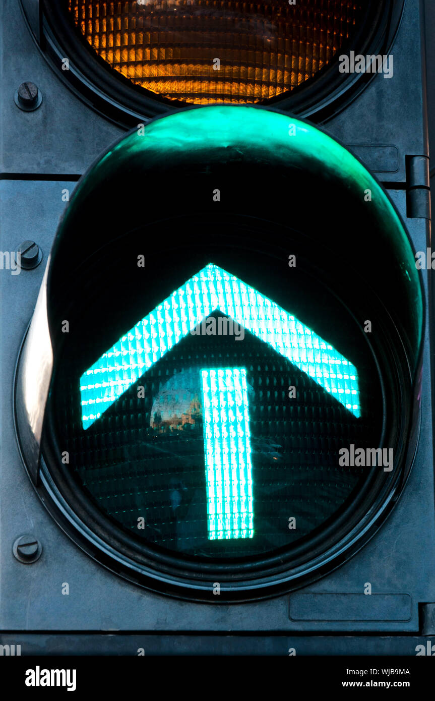 Green forward on the traffic light Stock Photo - Alamy