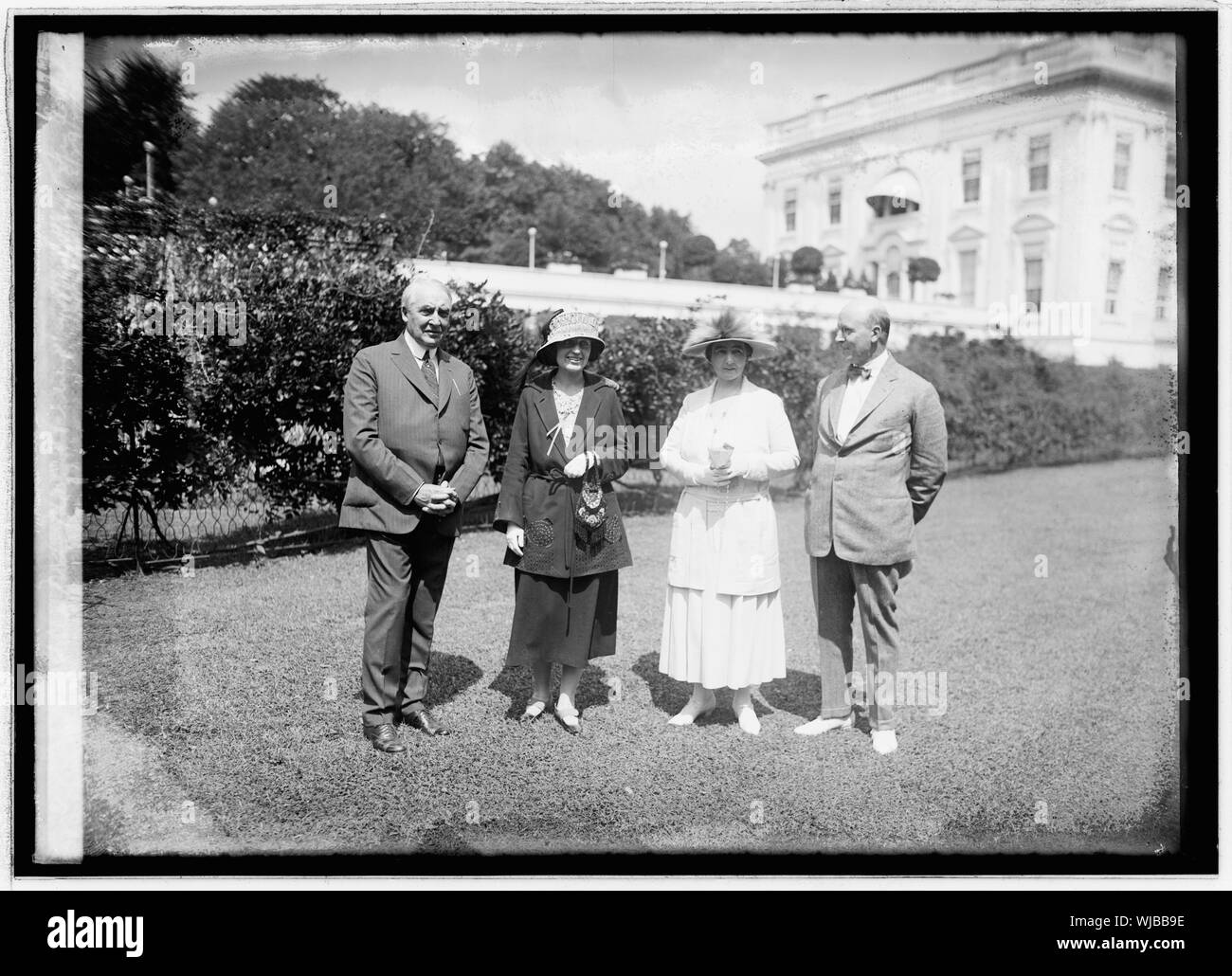 Mary harrington hi-res stock photography and images - Alamy