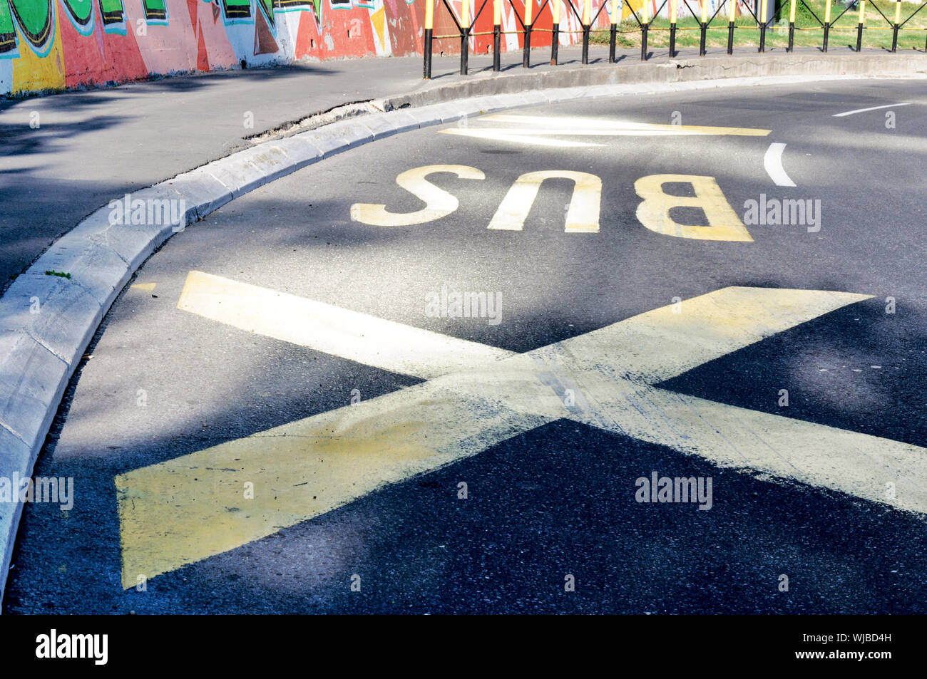 Bust station sign in Belgrade Stock Photo - Alamy