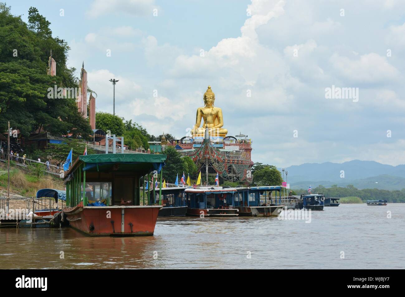 River triangle hi-res stock photography and images - Alamy