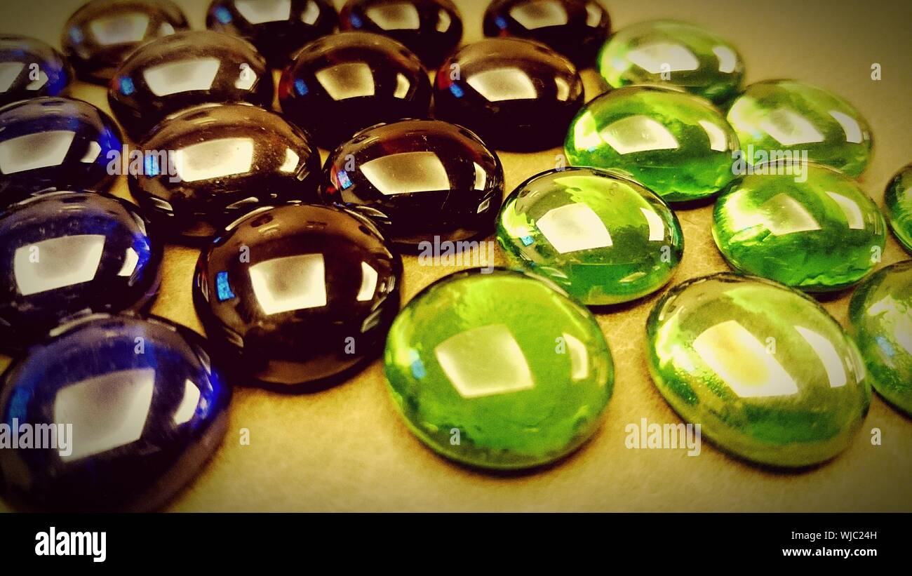 Shiny gemstones hi-res stock photography and images - Alamy
